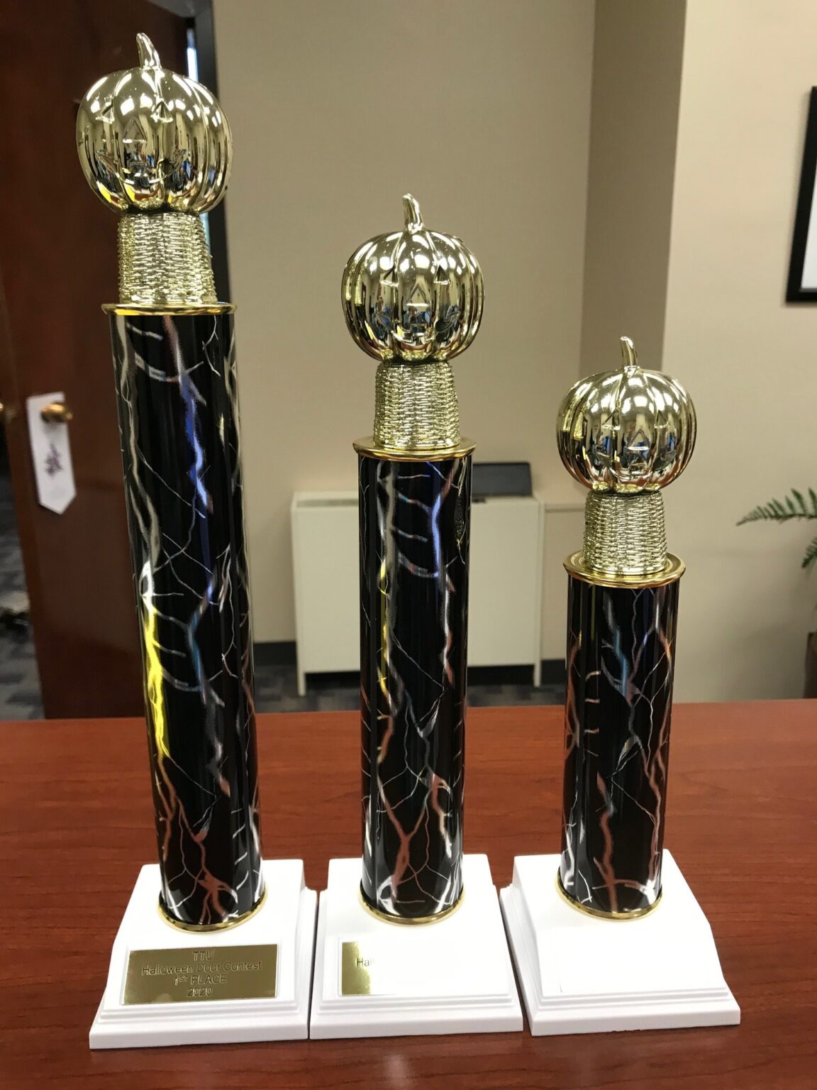 Halloween Door/Office Contest – Last chance to join the fun! | Tech Times