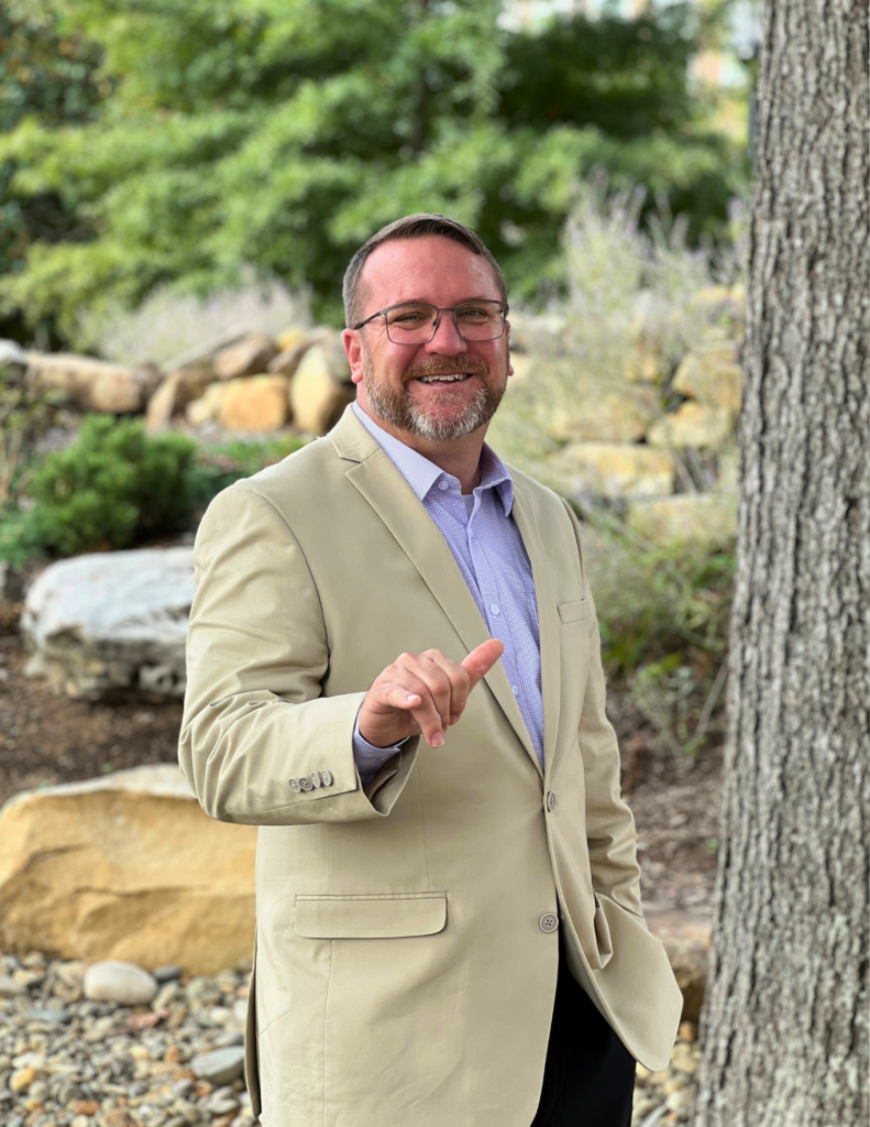 Welcome Dirk Anderson, New Dining Services Director | Tech Times